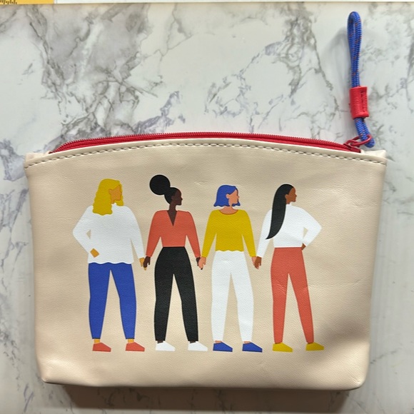 ipsy | Bags | Ipsy Makeup Bag Confidence Comes From Within | Poshmark